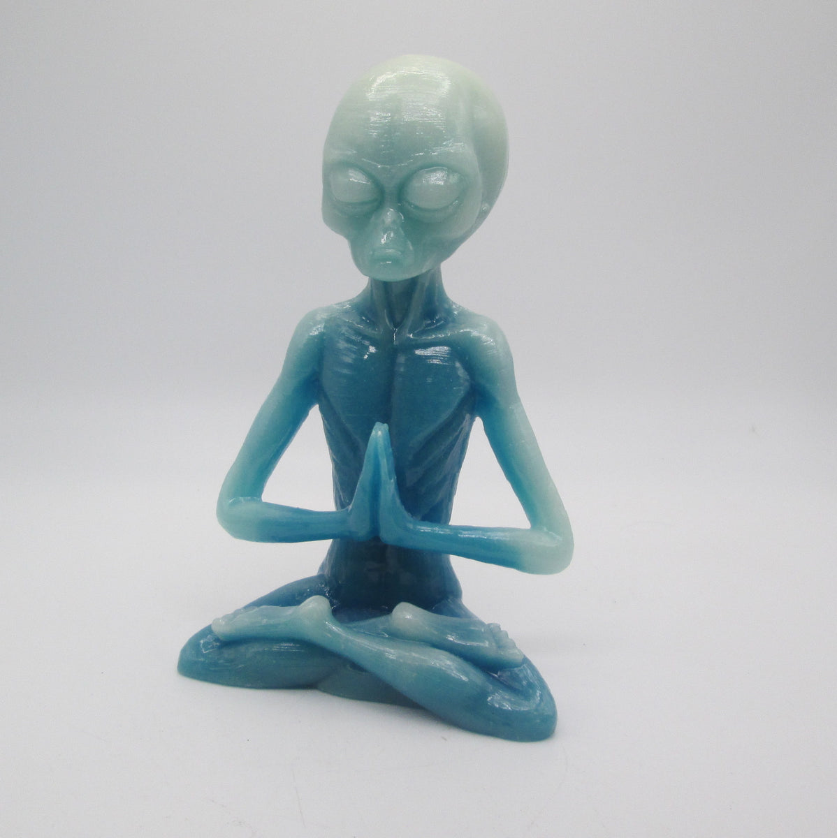 Luminous Stone Yoga Alien – Mystical Moons