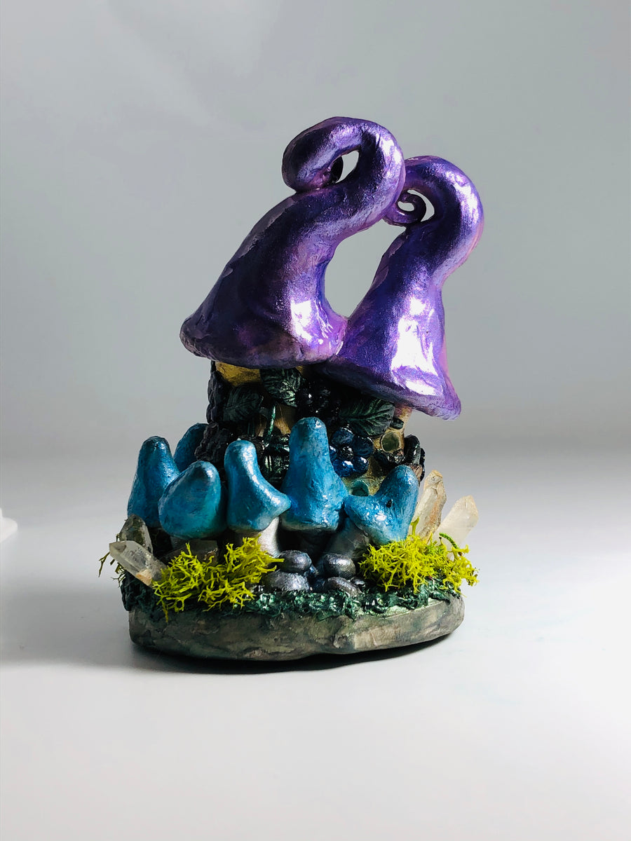 Quartz Point Fairy Mushroom Duplex – Mystical Moons